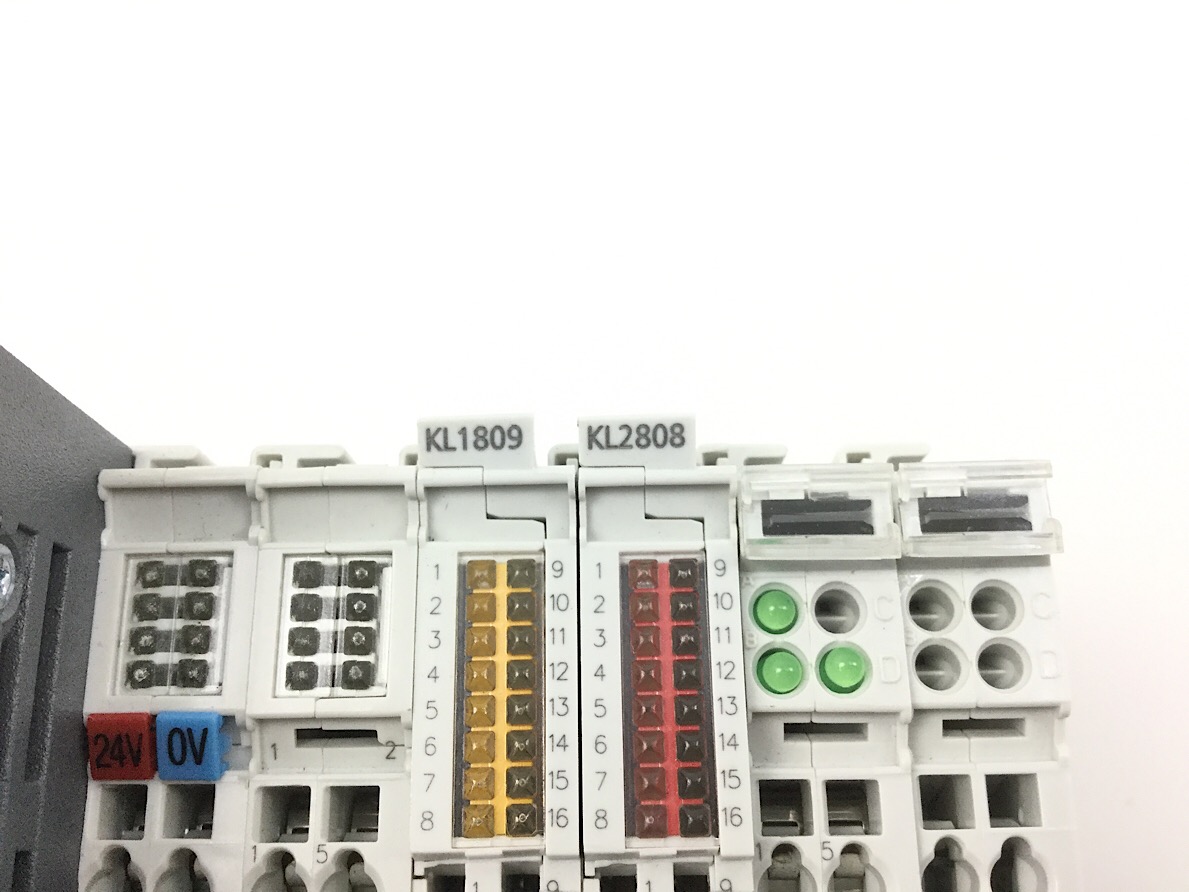 Beckhoff CX5010-1111 CPU Module mit 5 Module 1x KL4404, 1x KL1809, 1x ...