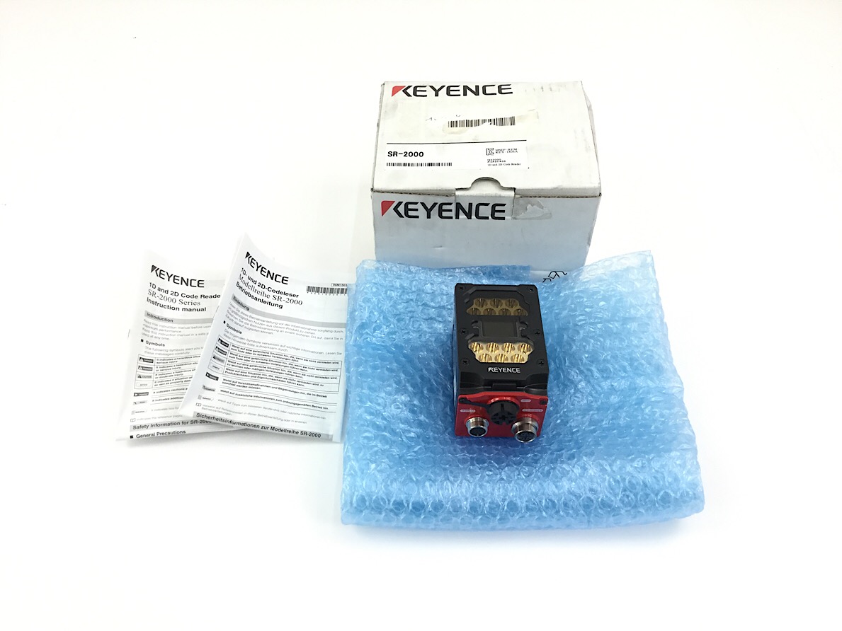 Keyence SR-2000 Barcode Reader Scanner 1D and 2D Code Reader 24VDC