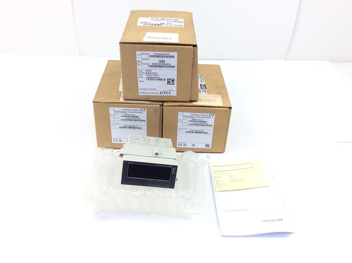 3x Endress+Hauser RIA45-A1C1 24/230V 14VA/7W 50/60Hz Prozessanzeiger