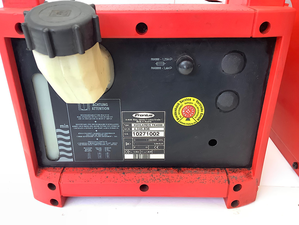 Set Fronius Schweißgerät TransPuls Synergic 4000, Netzkabel, Kühlgerät ...