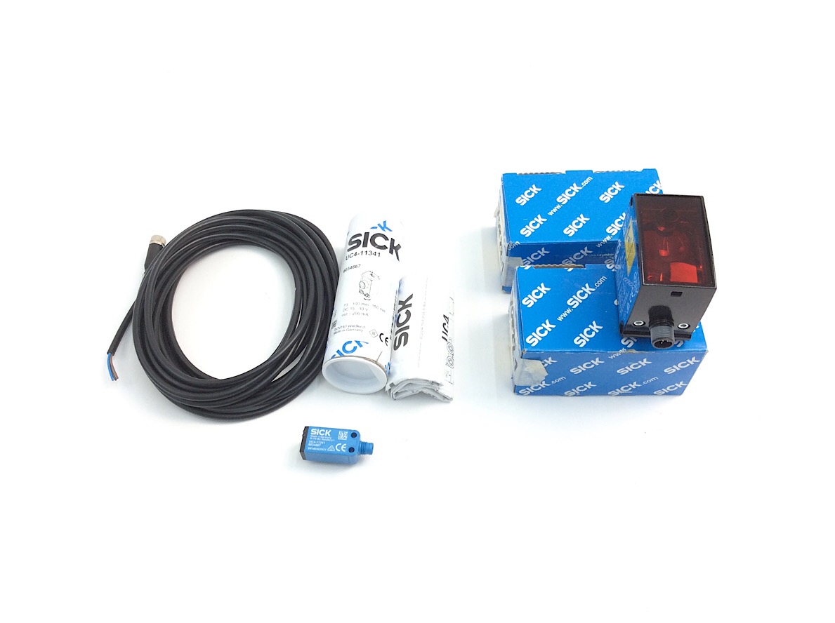 3er Set Sick 2x DS50-P1122 DC 10V...30V Entfernungssensor, 1x UC4-11341