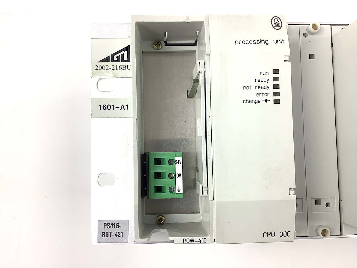 Moeller PS416-BGT-421 Modular Programmable Logic Controller mit 11x INP-401 Moeller PS416-BGT-421 Modular Programmable Logic Controller mit 11x INP-401