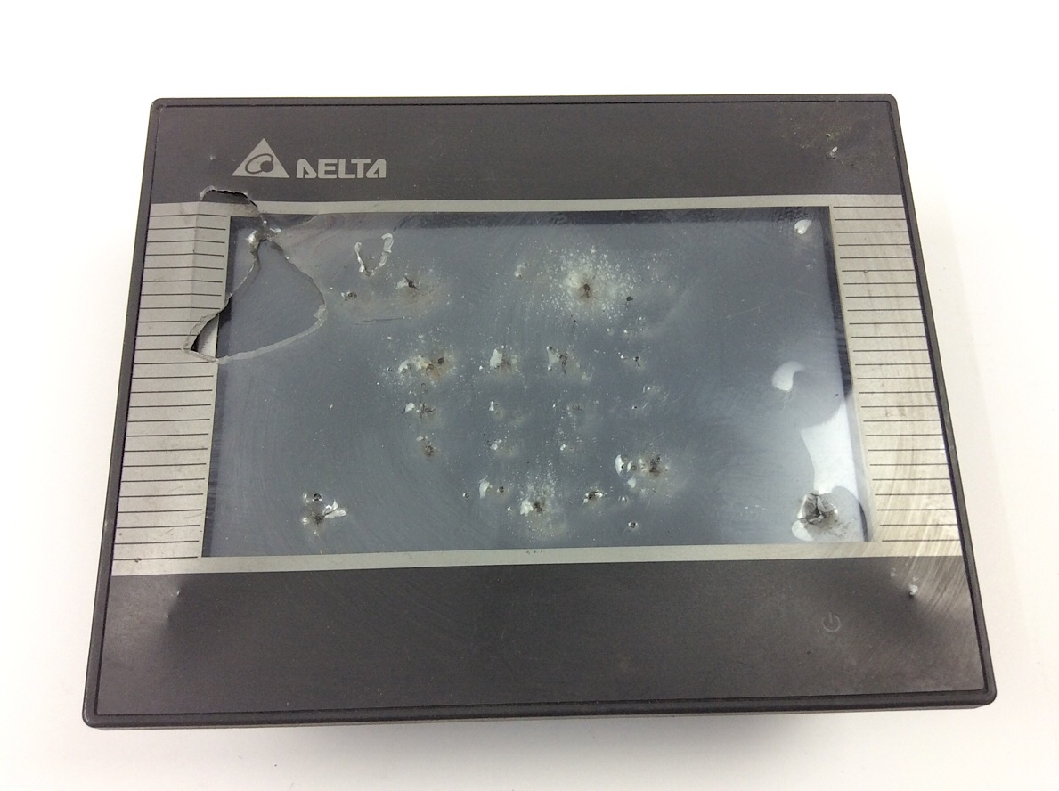 3x Delta Display DOP-B03S211 HMI Touchscreen Gehäuseschäden
