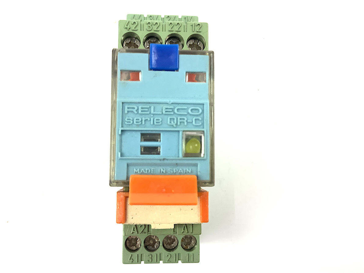 13er Set Releco Relaissockel LR38486 mit Ice Cube Plus Relais Serie QR-C