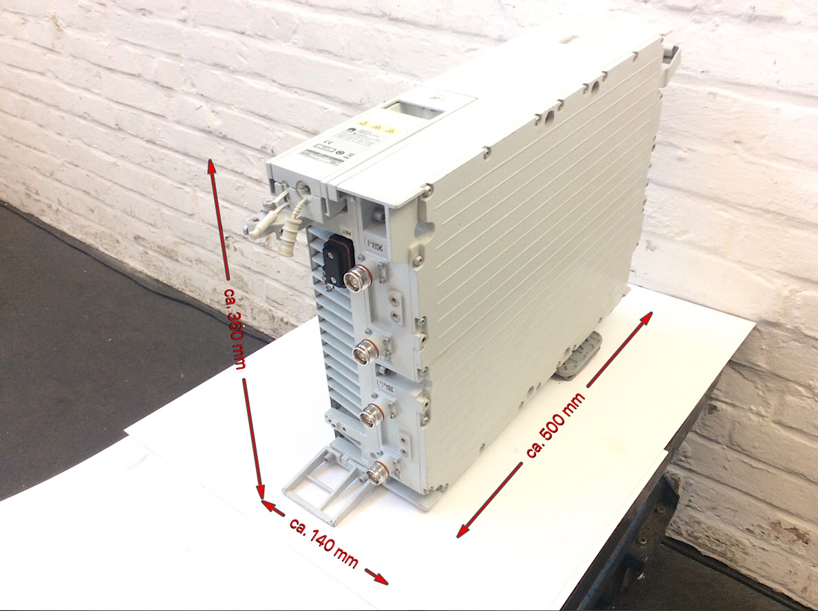 Huawei mobile base station RRU5509t 2T4R, 4G / LTE, 700/800 + 900MHz