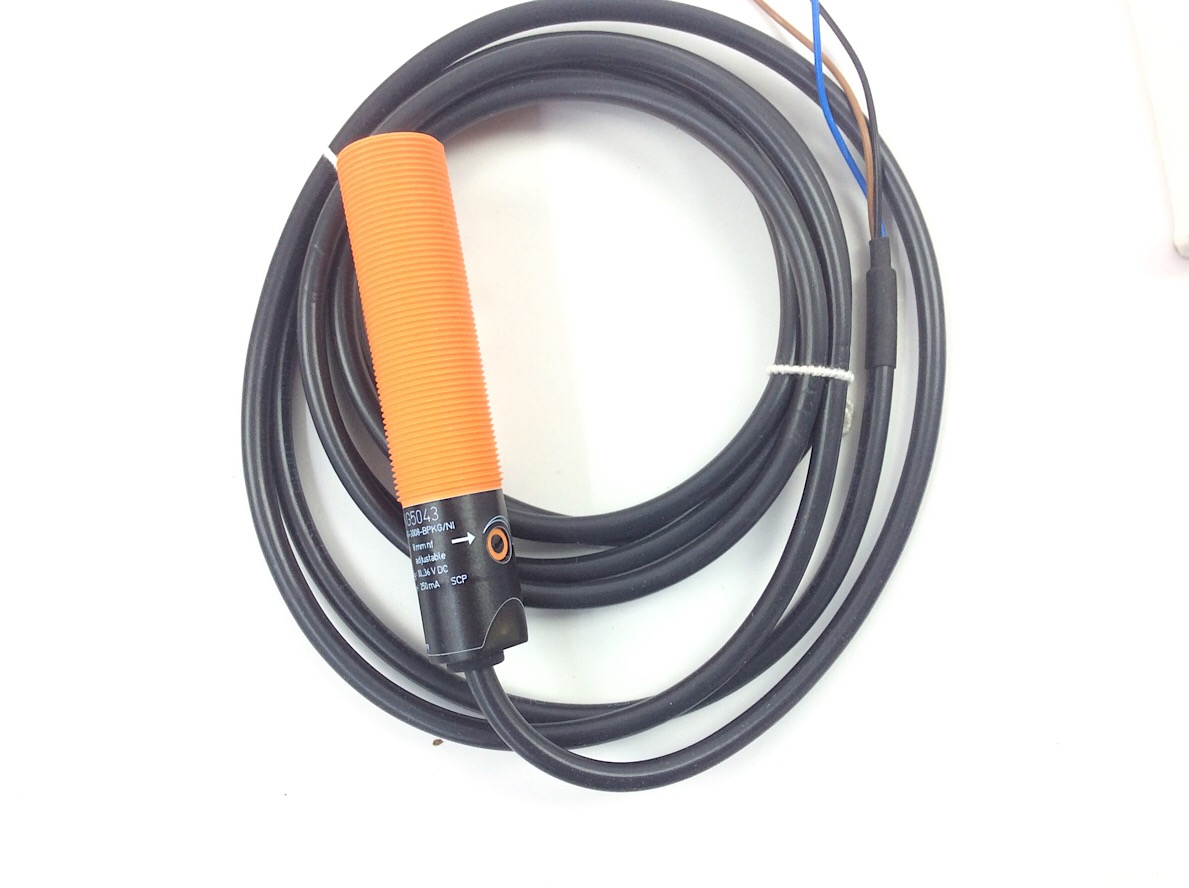 13er Set IFM z.B. 3x Näherungsschalter IS5001 IS-3002-BPOG