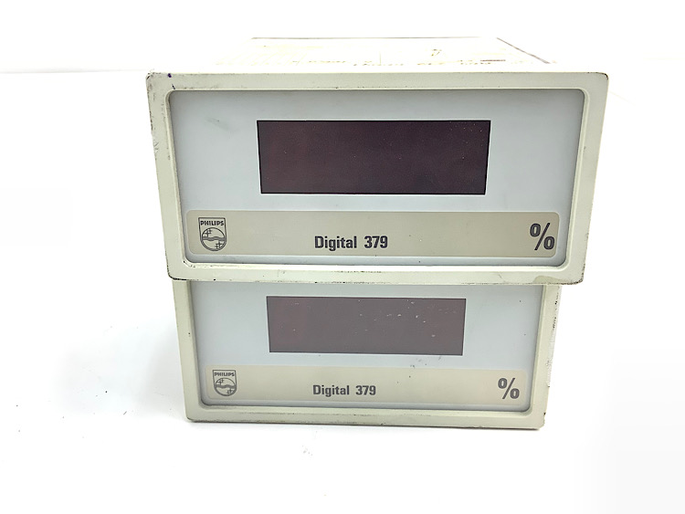 11er Display Set z.b 2x PHILIPS 9404 379 00041 1x Contraves GmbH JPGA