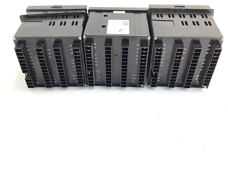 11er Display Set z.b 2x PHILIPS 9404 379 00041 1x Contraves GmbH JPGA