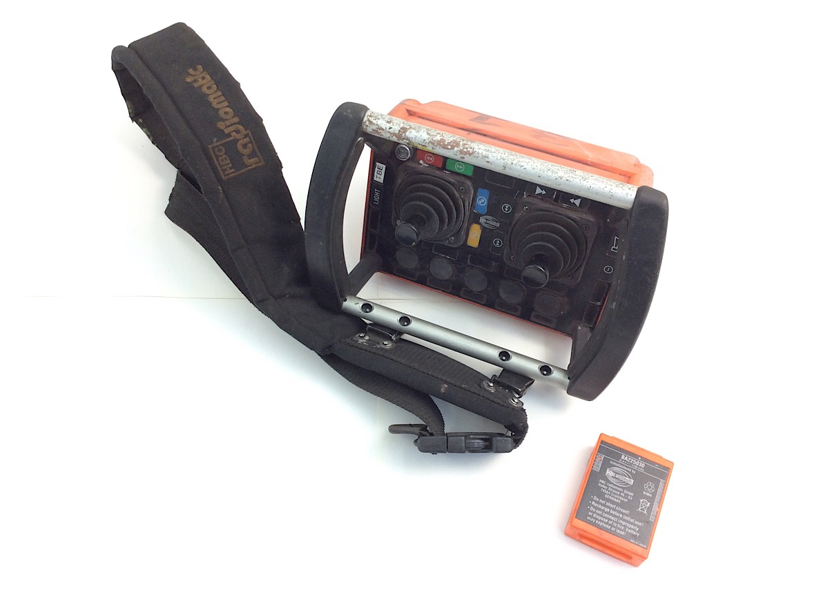 HBC Radiomatic Spectrum 1 524-16 03991/01 6VDC 433,100-434,750MHz mit Akku