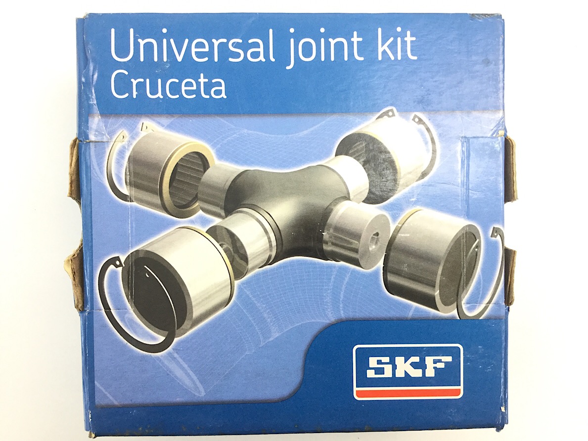 4x SKF VKUA 4574 Scania 111/112 Universal joint kit Cruceta