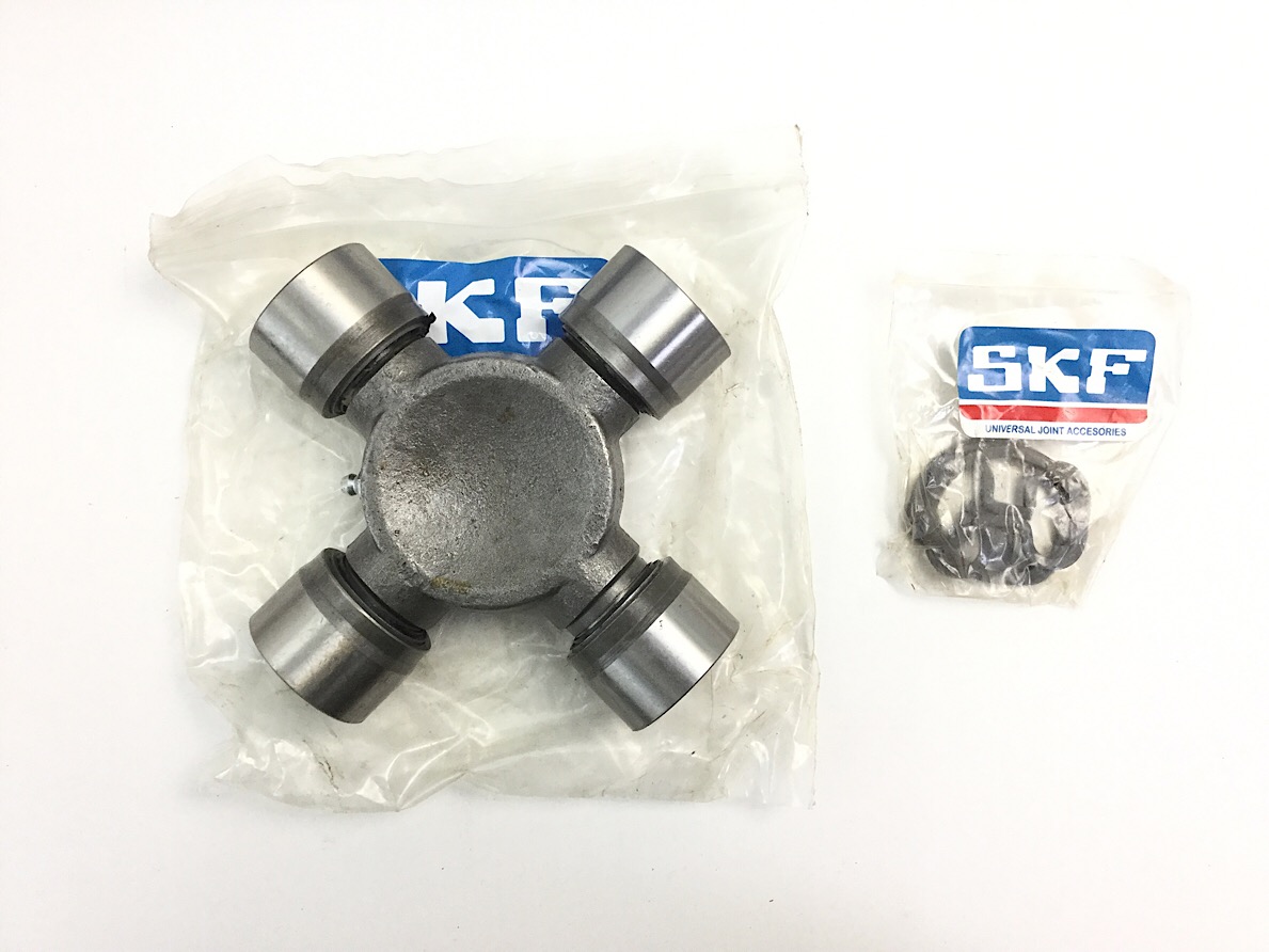 4x SKF VKUA 4574 Scania 111/112 Universal joint kit Cruceta