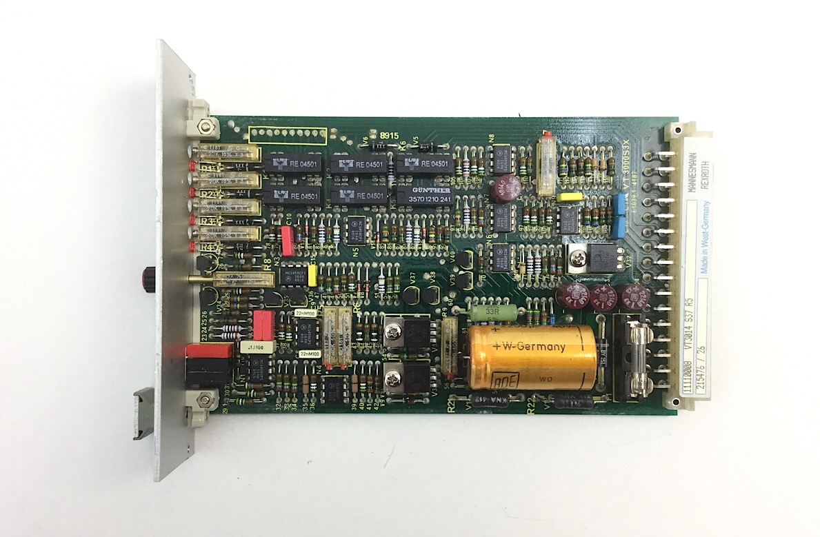 Set Rexroth VT 3002-2X/32D Verstärker Kartenhalter mit 1x 11110008 VT3014 S37 R5