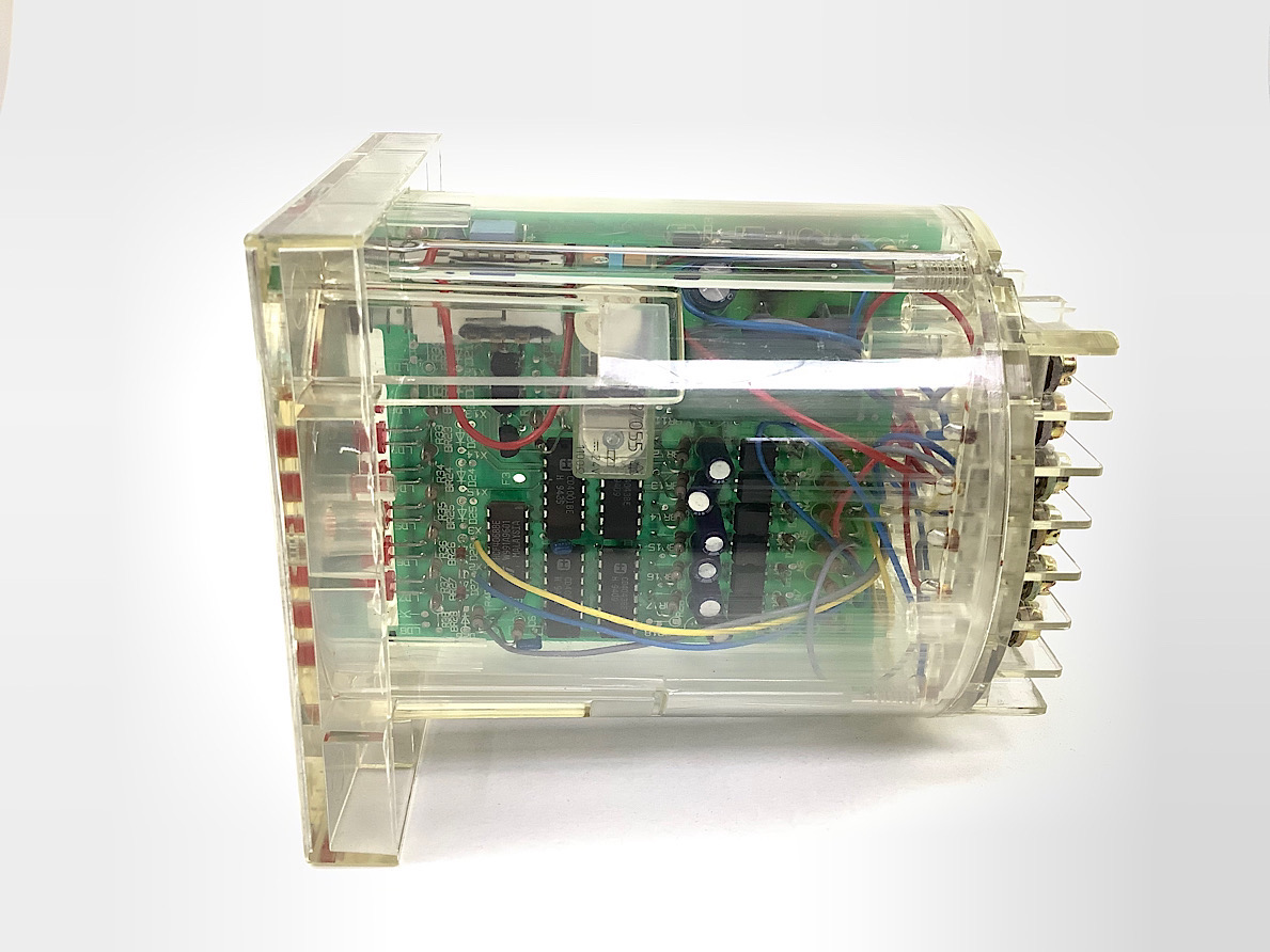 Dold & Söhne Störmelder-Relais EH 9997 nach dem Ruhestromprinzip