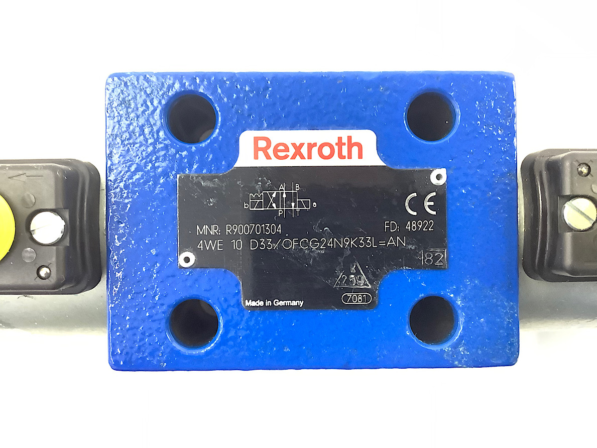 Rexroth Wegeventil R900701304 4WE 10 D33/OFCG24N9K33L=AN 24VDC 1,43A