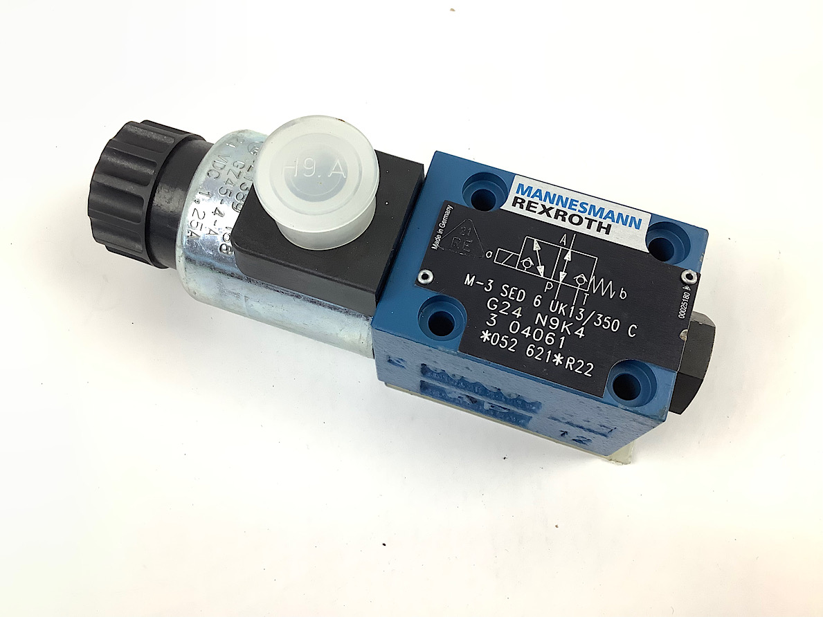 Mannesmann REXROTH Wegeventil M-3SED 6 UK 13/350 c