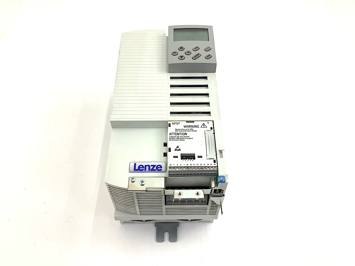 Lenze E82EV113_4C 23,5A/18,8A 400/500V Frequenzumrichter mit E82ZBC ...