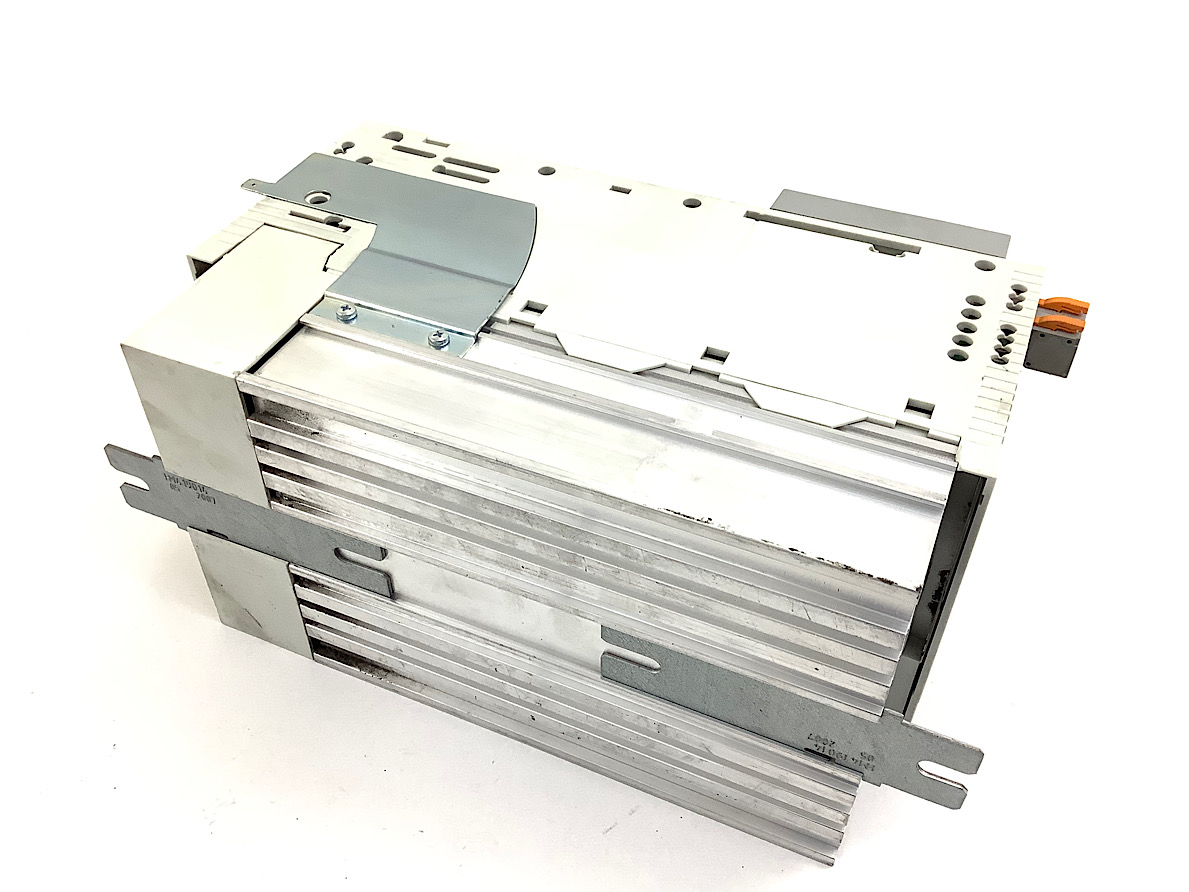 Lenze E82EV113_4C 23,5A/18,8A 400/500V Frequenzumrichter mit E82ZBC ...