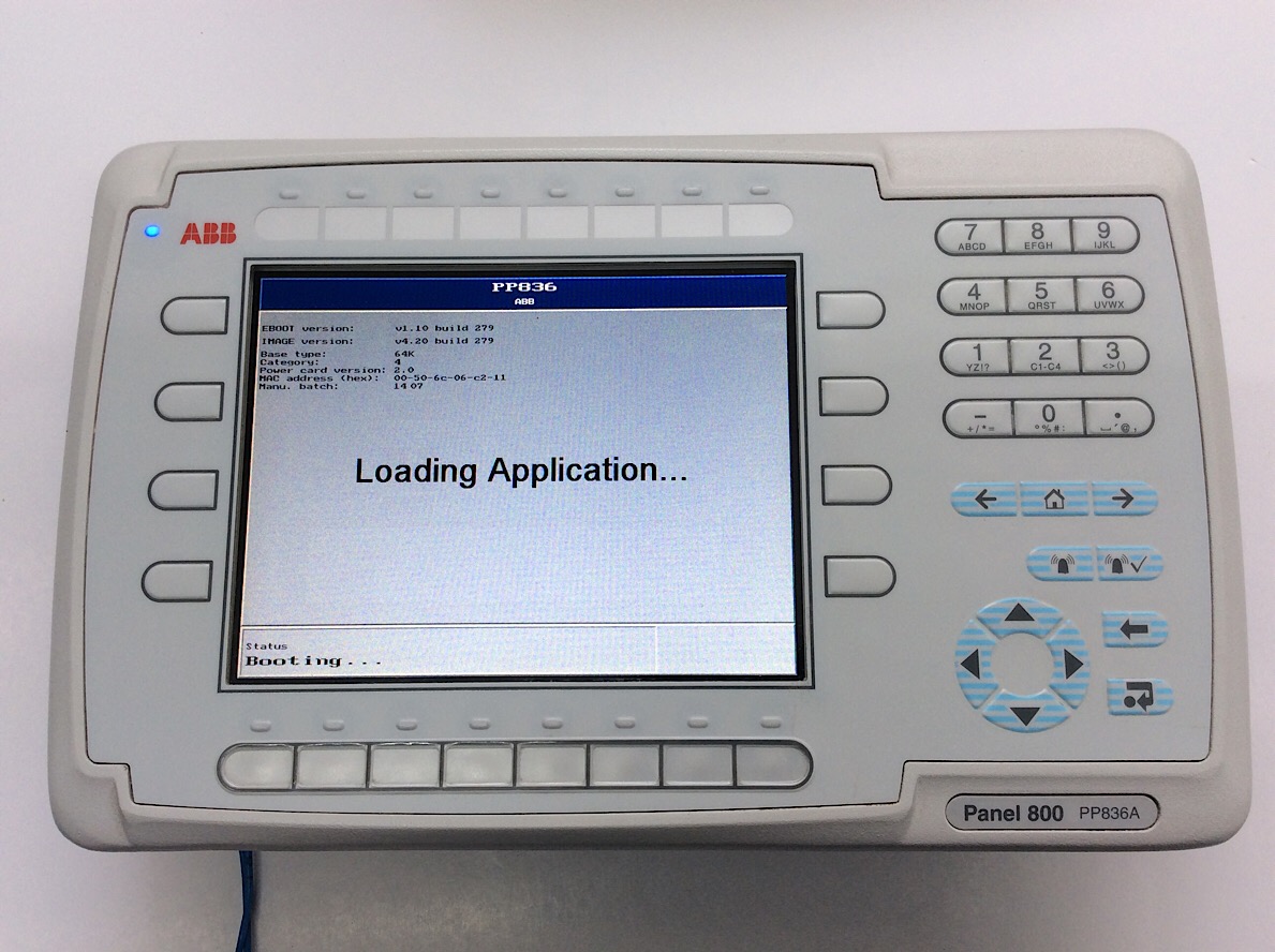 ABB Control Panel 800 PP836 3BSE042237R2 HW:05510C 24VDC 0,9A