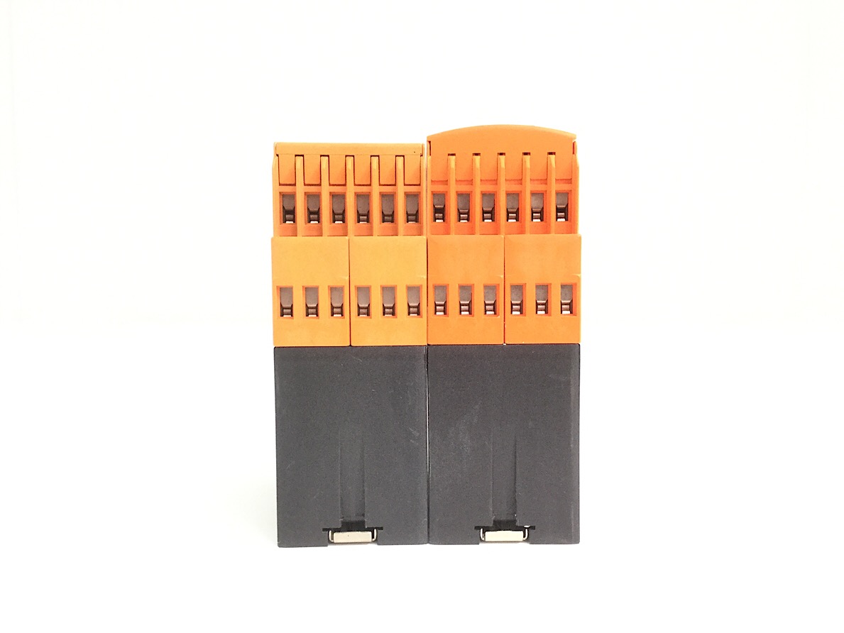 2er Set ifm electronic 1x DS2505 MONITOR/FS-2 110...240V, 1x DS2001 ...