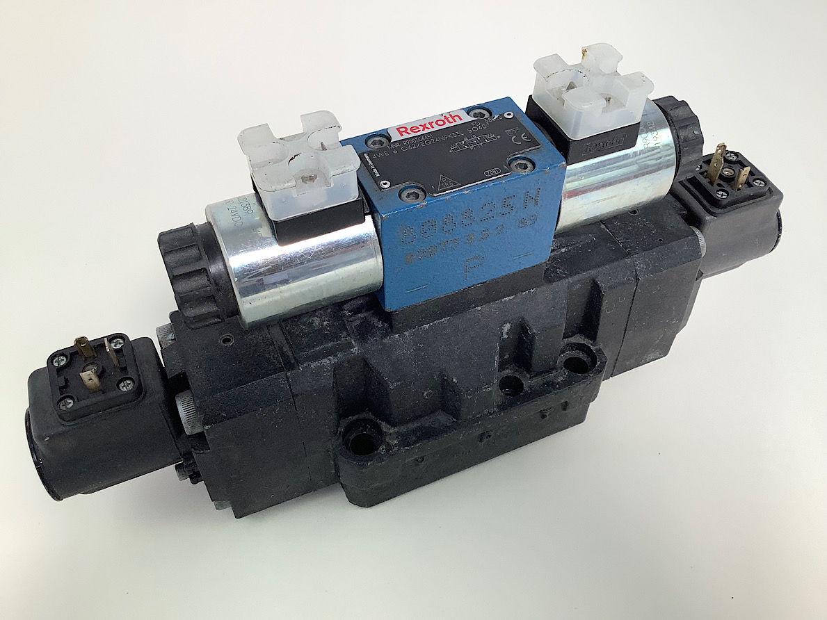 REXROTH Wegeventil 4WE 6 Q62/EG24N9K33L SO407 MNR: R900704451