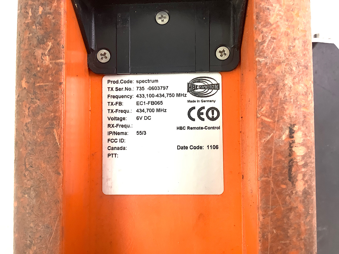 HBC Radiomatic Spectrum Kran Fernbedienung 433,100-434,750 MHz 6VDC