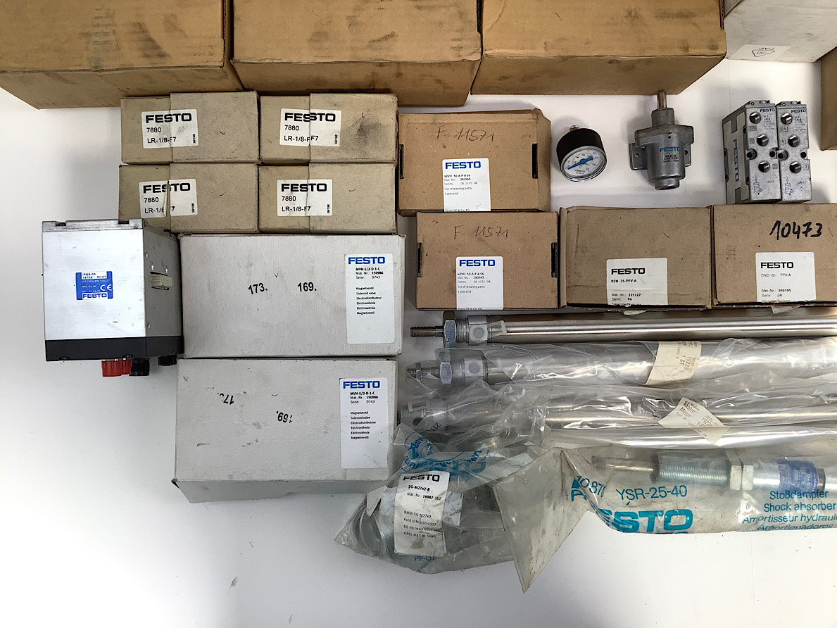Grosses Festo 50+er Set div. FESTO z.B LR-1-D-7-MAXI Druckregelventil