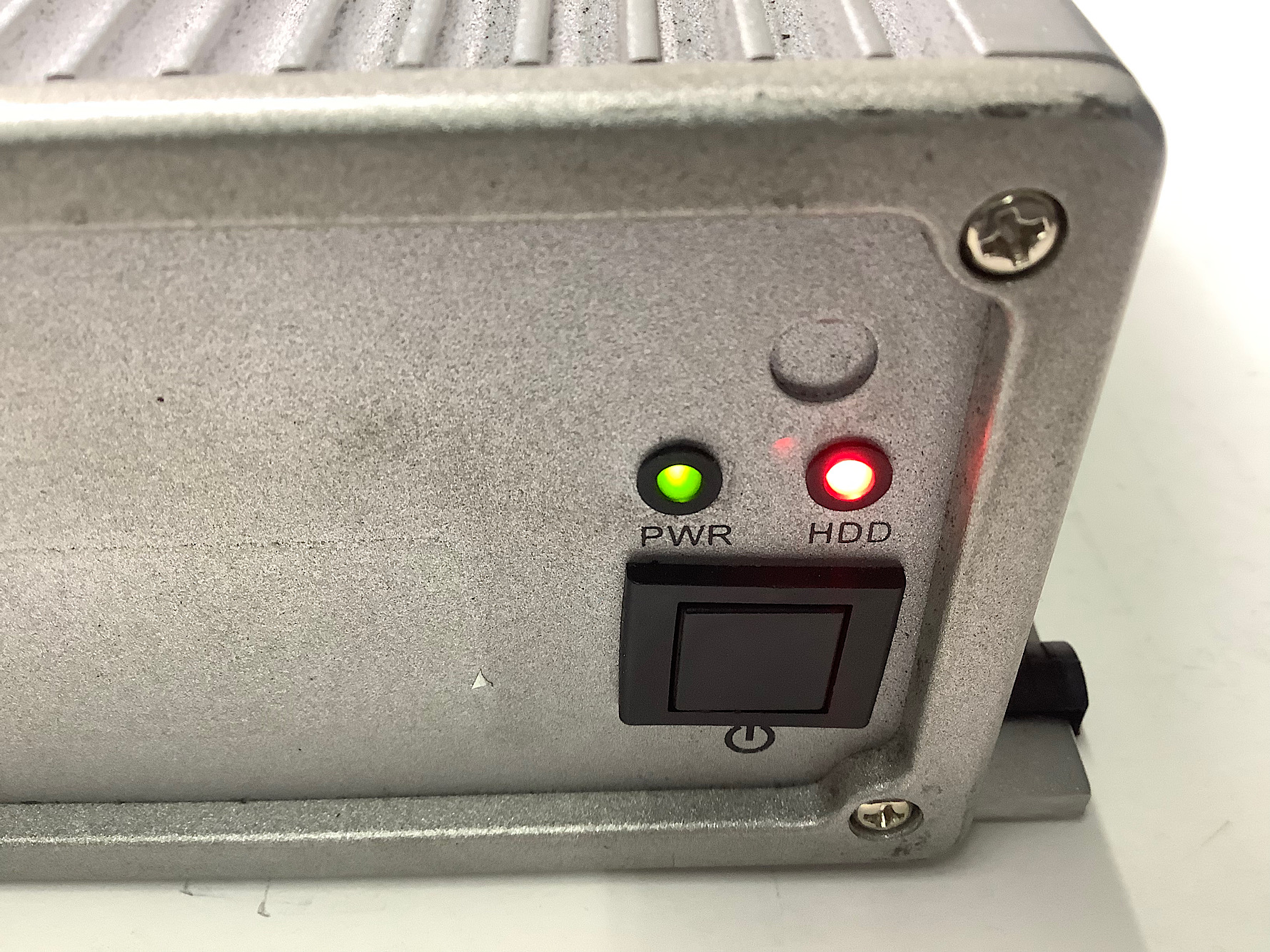 Advantech ARK 3360F Industriecomputer