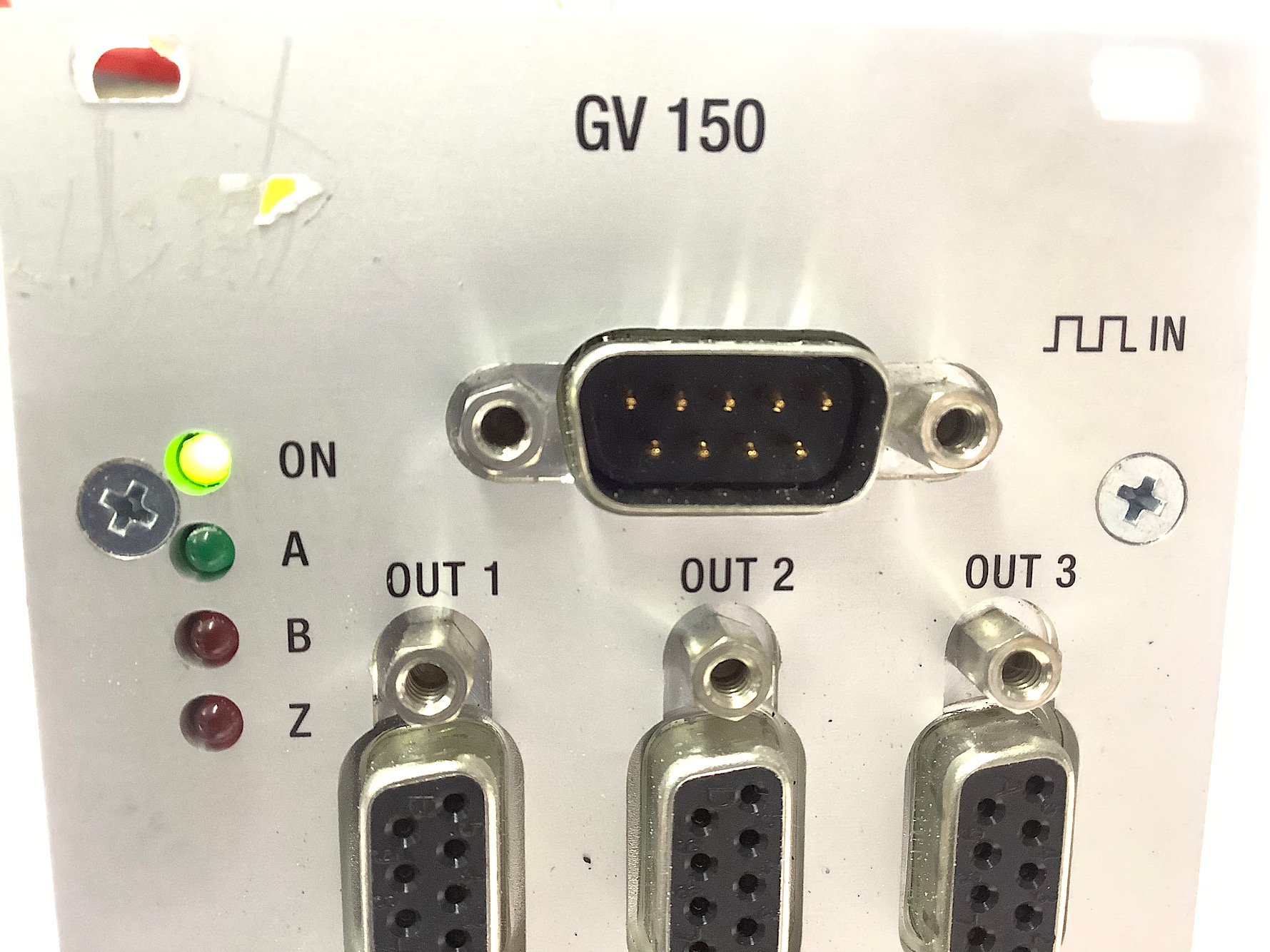 2x MKS GV150 24VDC Encoder Control Modul (Eine Platte verbogen, siehe Bild dazu)