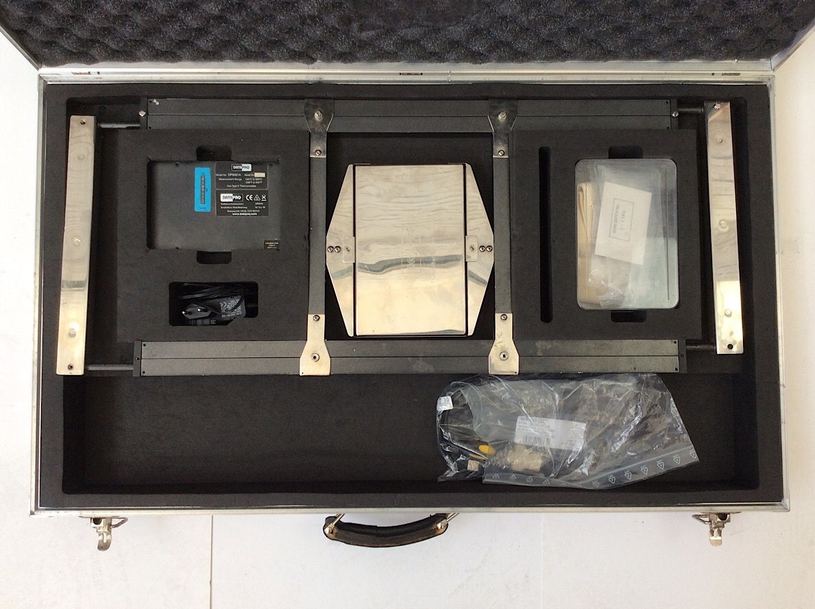 DATAPAQ Tracker System DP9061A mit Therminal Barrier Model TB0026A im ...