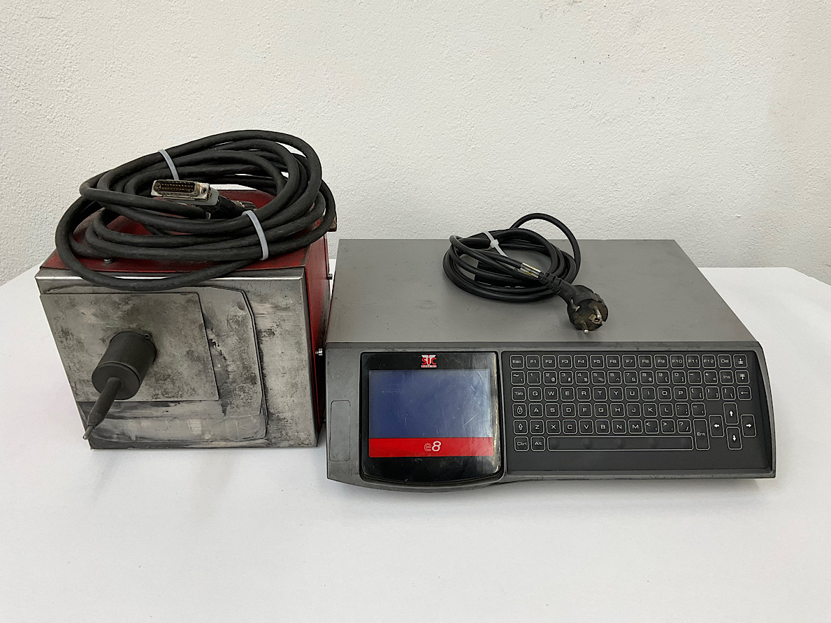 SIC MARKING Nadelmarkiersystem E8 Rev B Controller mit Nadelpräger i81 REV C