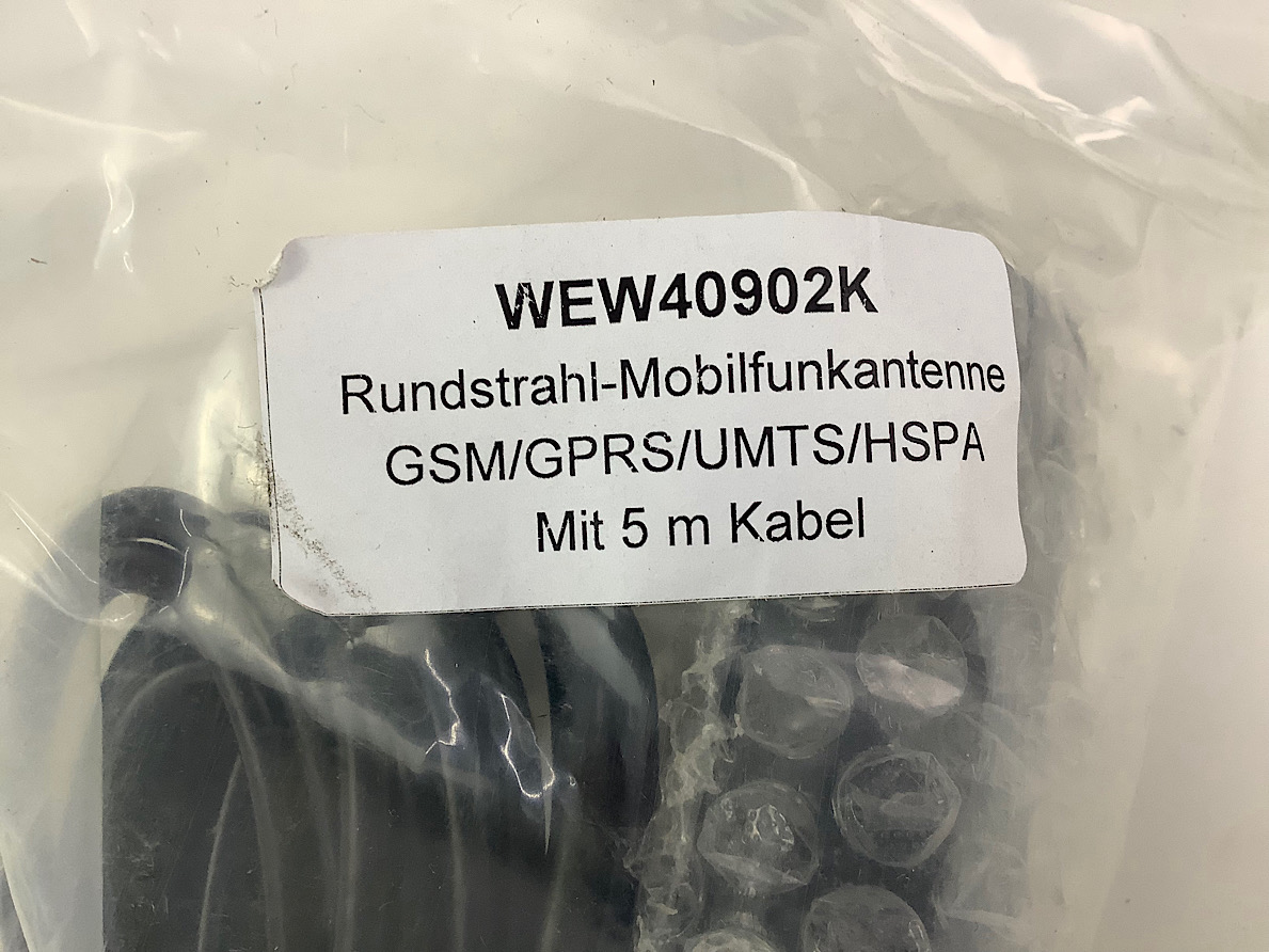 HMS FLEXY20500_00MA/S Flexy 205 IIoT-Gateway + Mobilfunkantenne WEW40902K